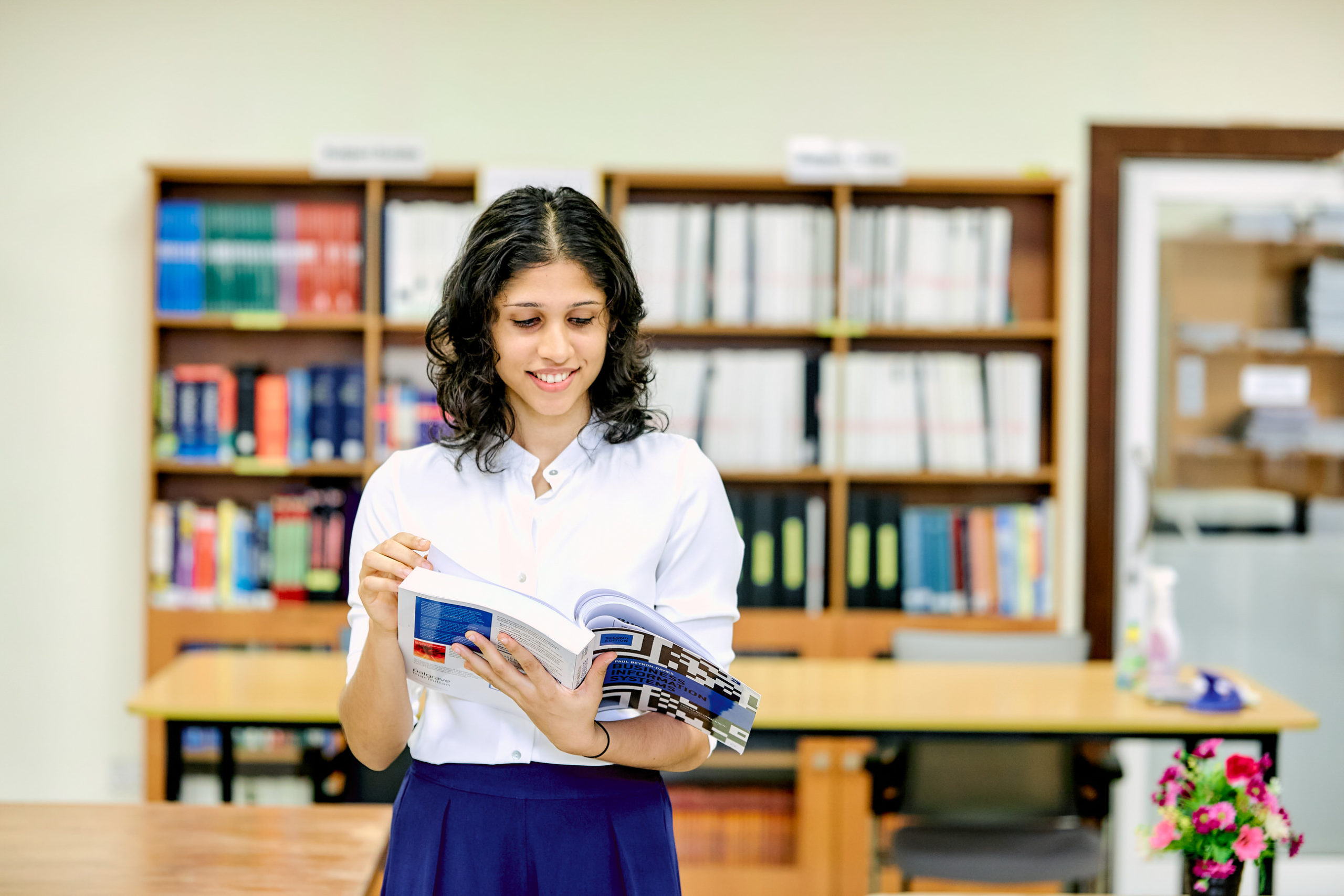 About Us - Royal Institute of Colombo