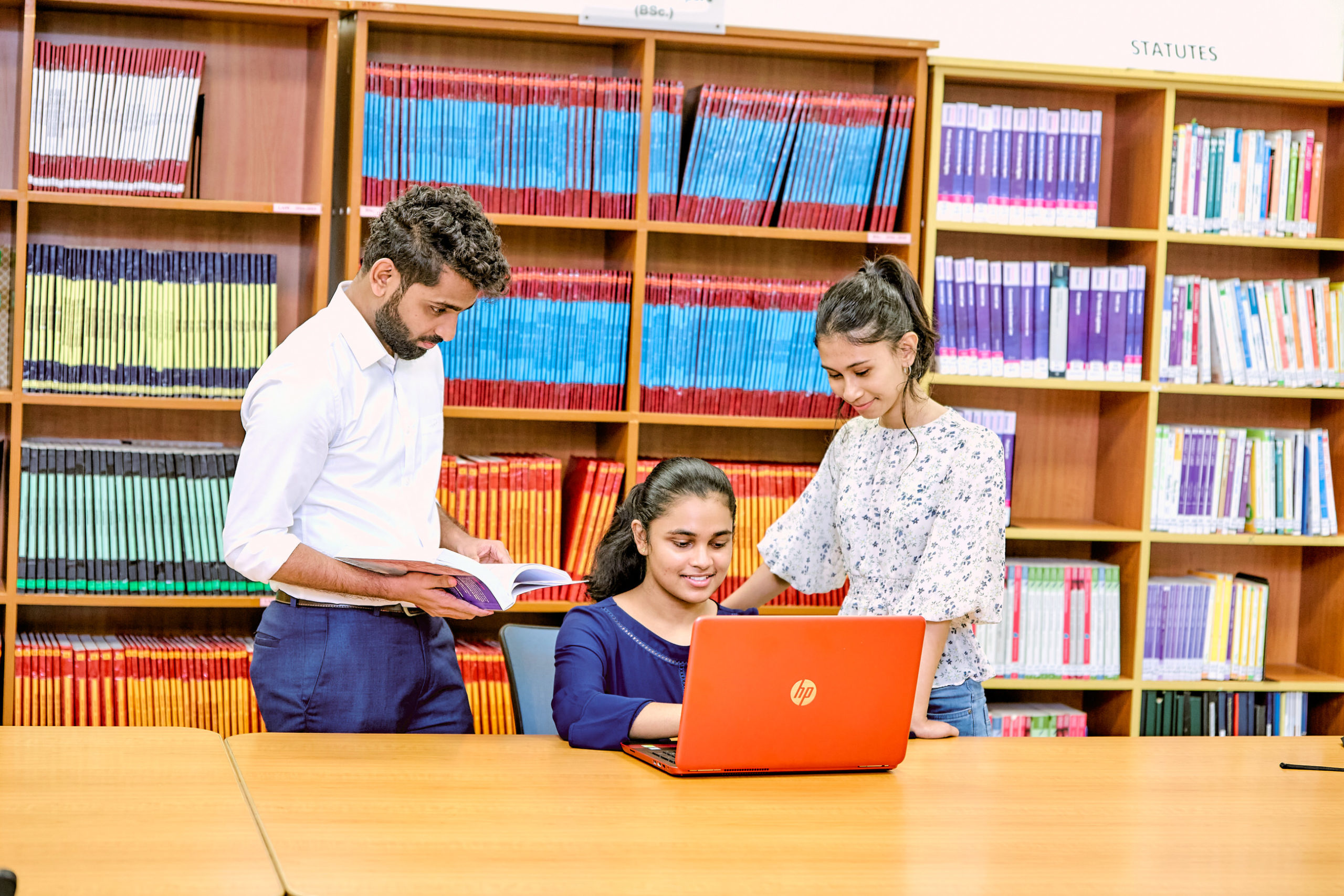 About Us - Royal Institute of Colombo